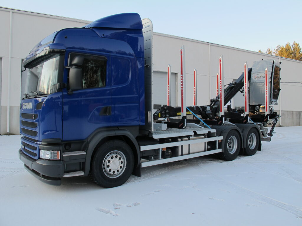 Latest truck: Scania - Alucar
