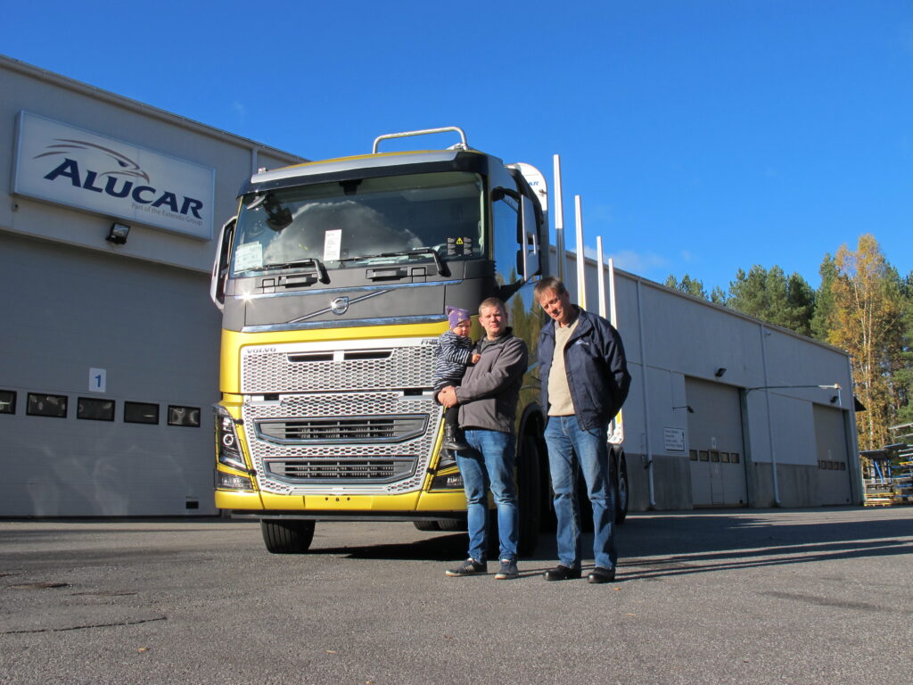 Latest truck: Volvo - Alucar