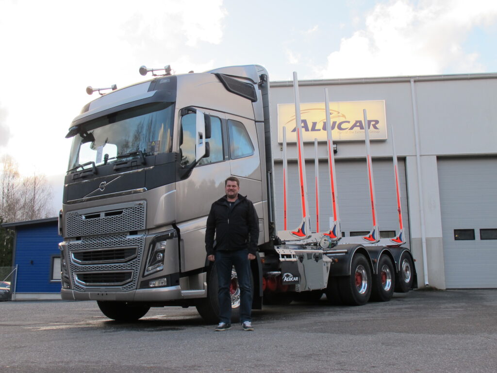 Latest truck: Volvo - Alucar