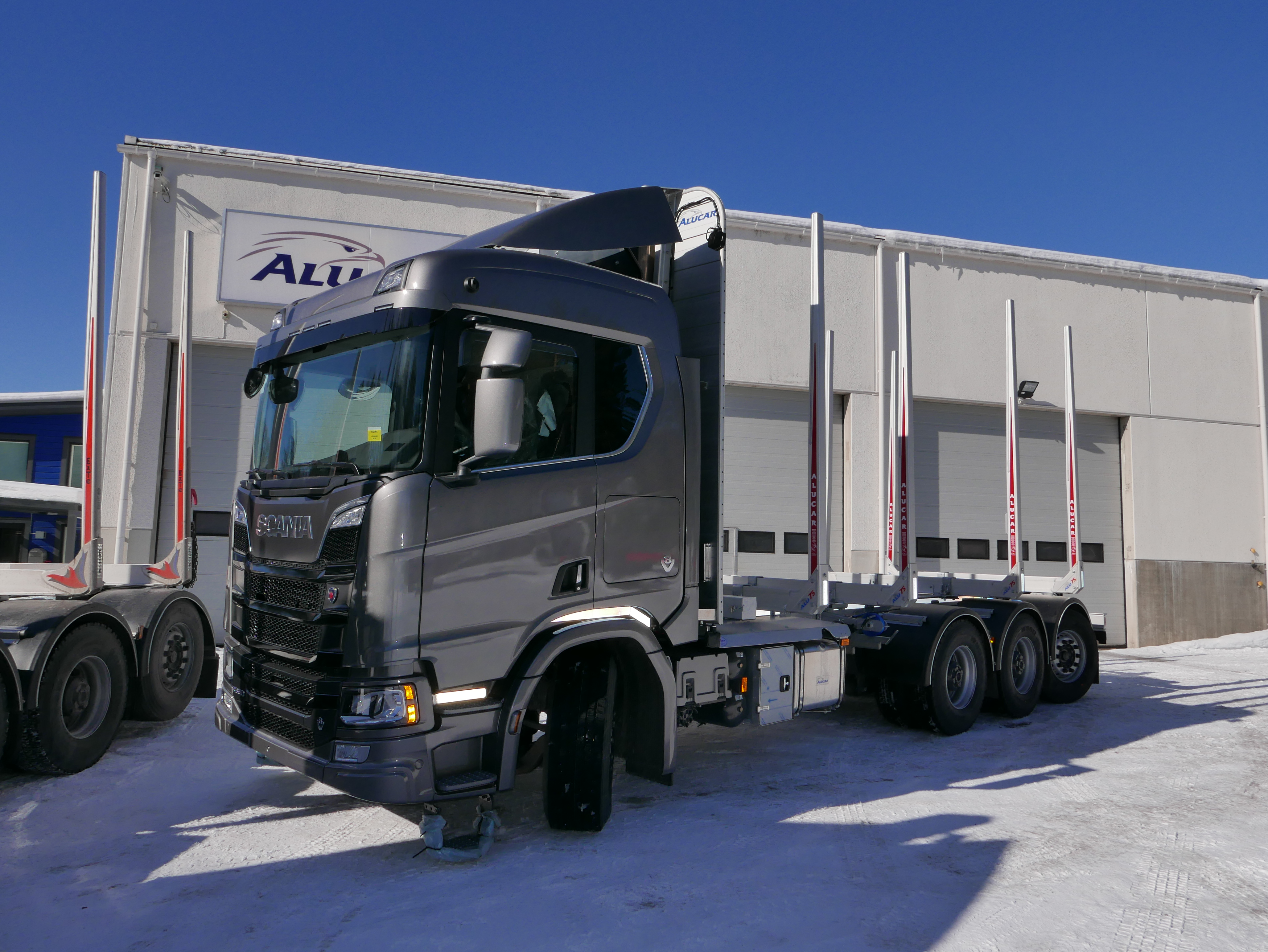Latest truck: Scania - Alucar