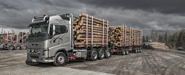 Built by Alucar is the quality label of the world's best logging truck ...