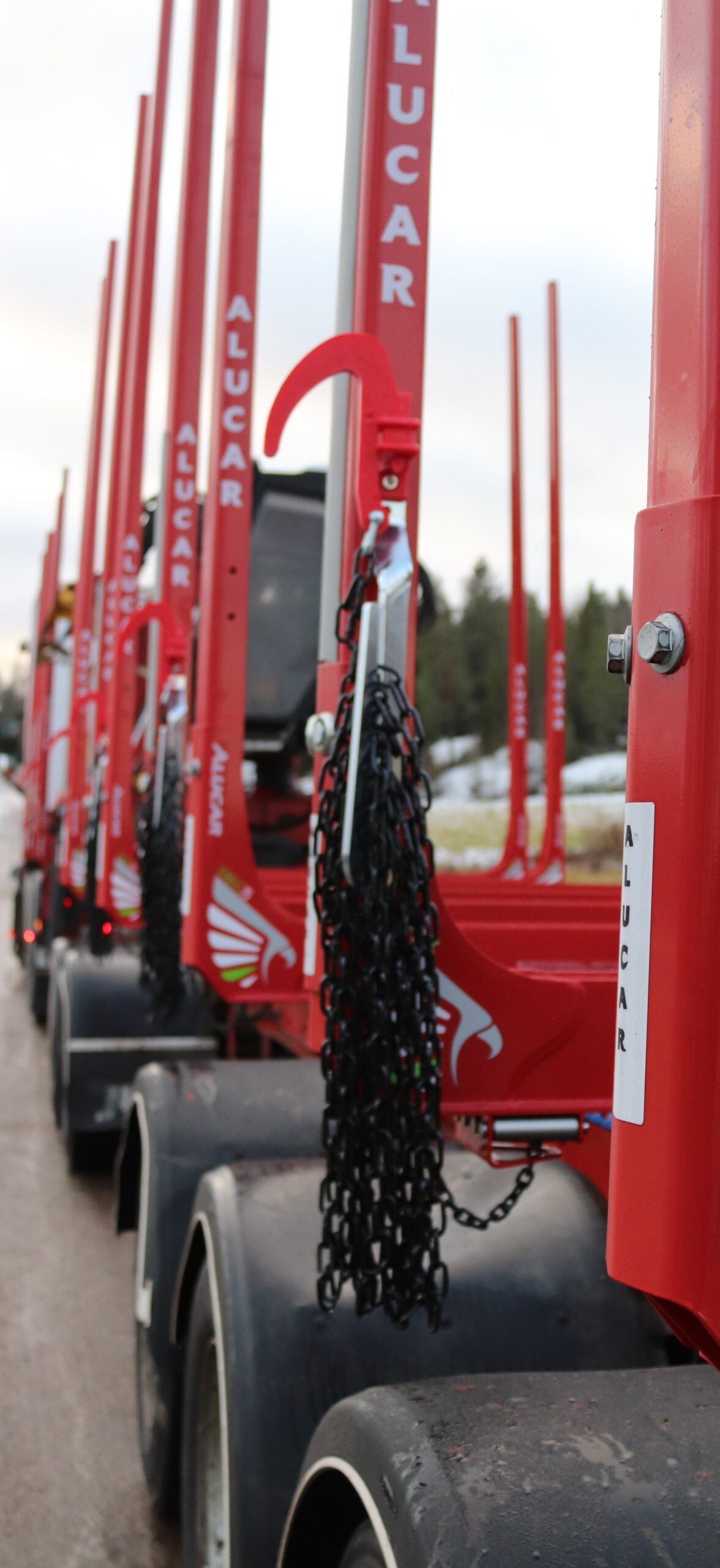 Experiences with Alucar's BUNK WITH BUILT-IN LOAD TIGHTENERS - Alucar