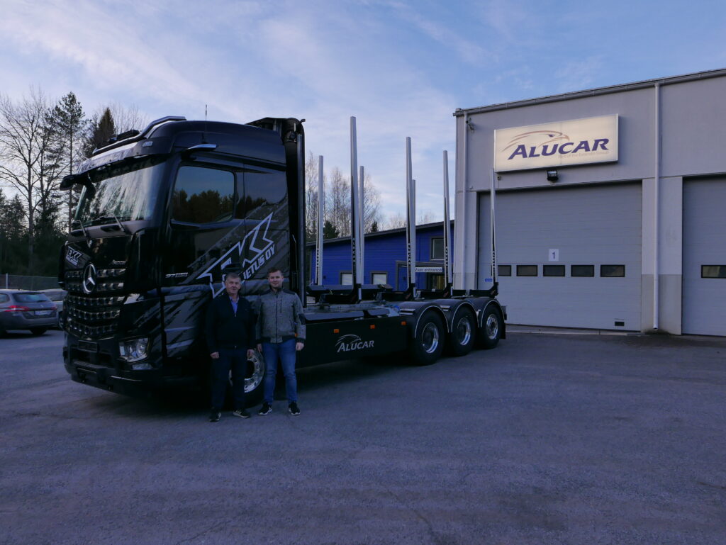Alucarin rakentama auto: Fk-Kuljetus Oy - Alucar