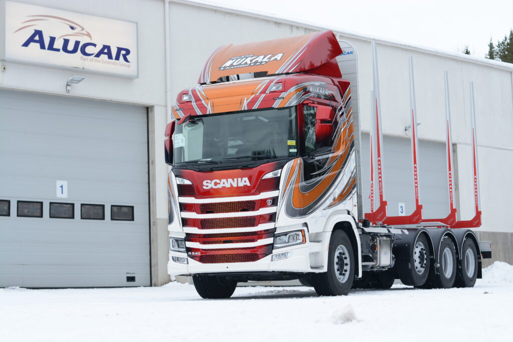 Alucarin rakentama auto: Kuljetus Nukala Oy - Alucar
