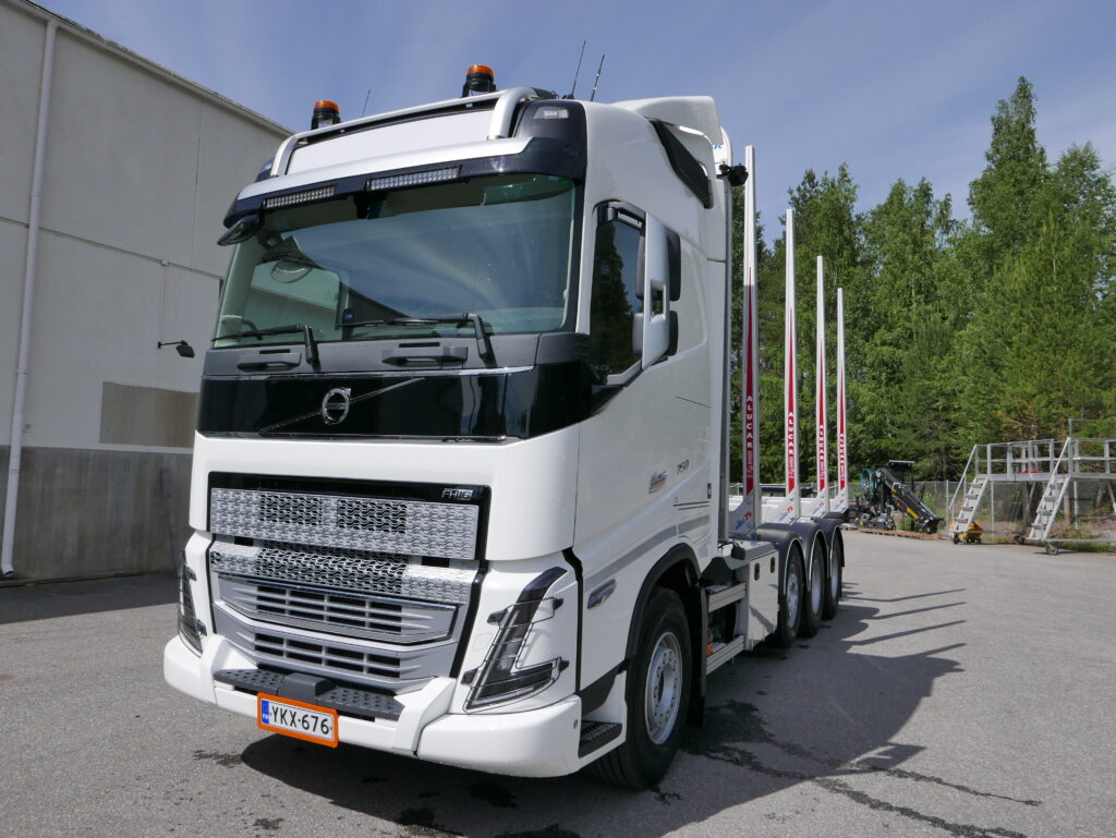 Alucarin rakentama auto: Volvo Pro Wood - Alucar