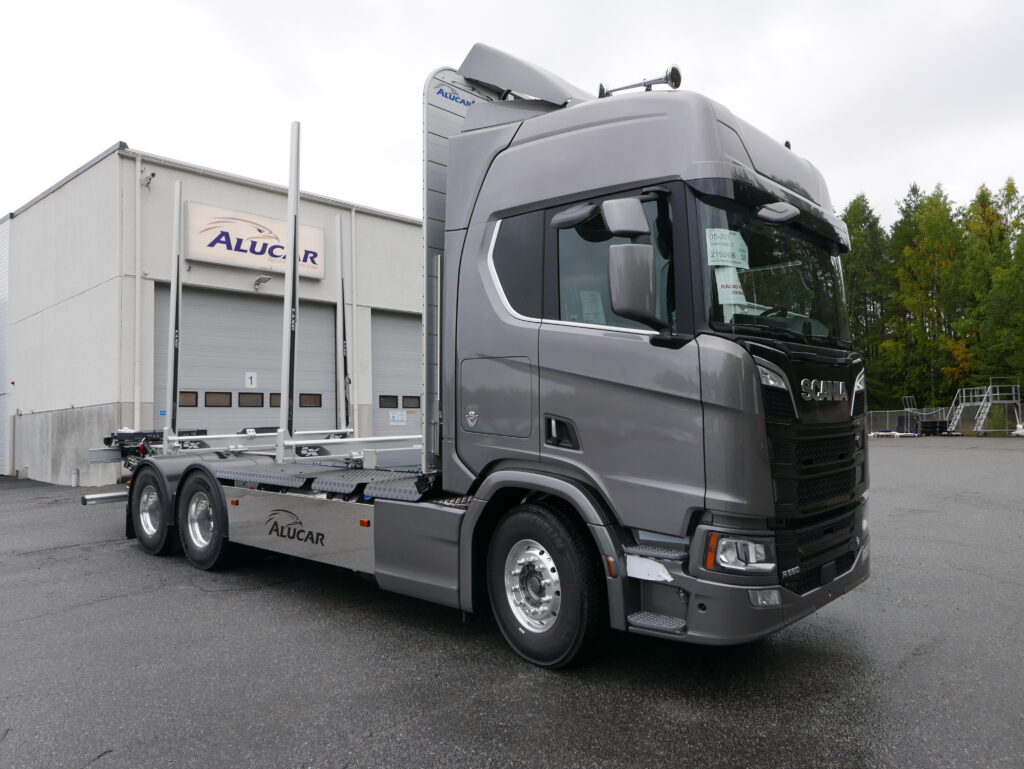 Alucarin rakentama auto: Helins Åkeri AB - Alucar