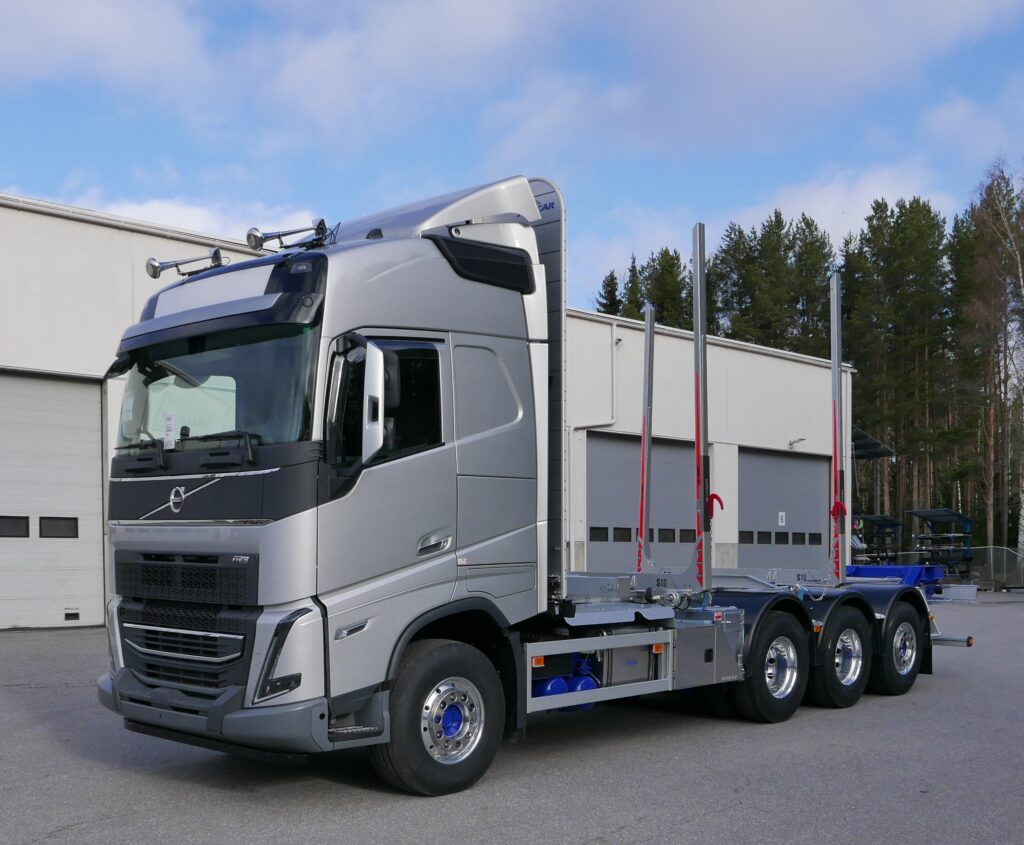 Alucarin rakentama auto: Tranås Skogstransporter AB - Alucar