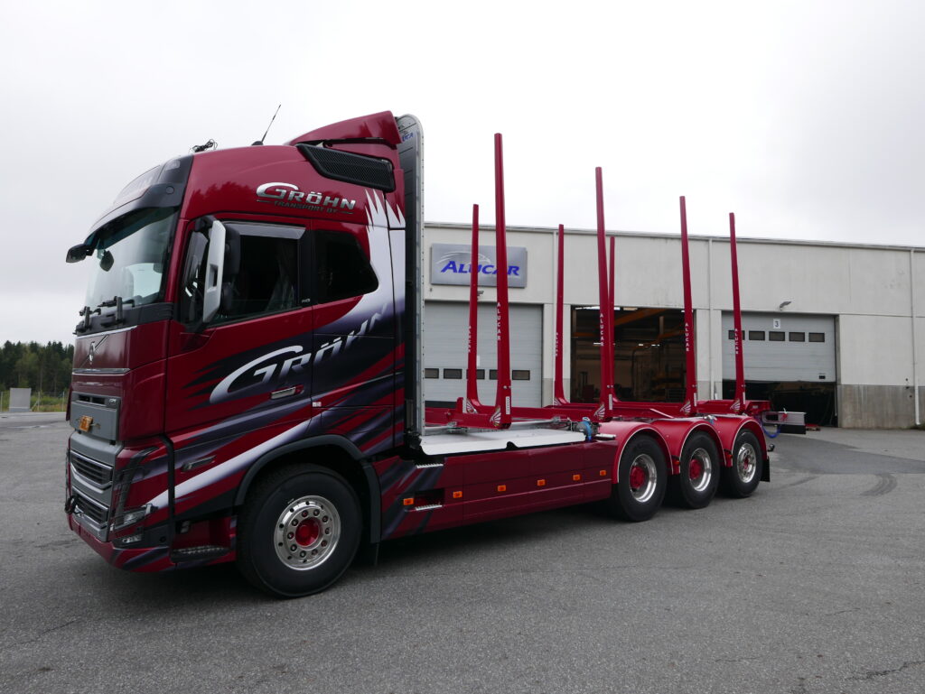 Alucarin rakentama auto: Gröhn Transport Oy - Alucar